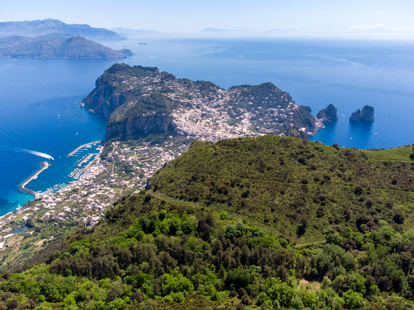 Capri or Anacapri? Which is better for an overnight stay